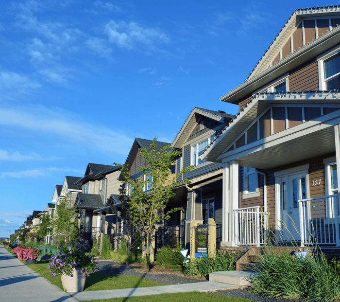 10 Advantages of Working With a Calgary Home Builder